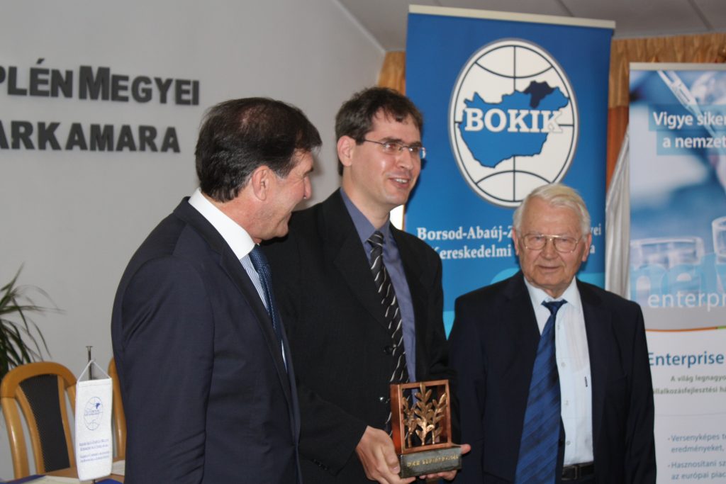 Dolphio, the Winner of BOKIK Innovation Award - Dolphio I Unique IT Solutions